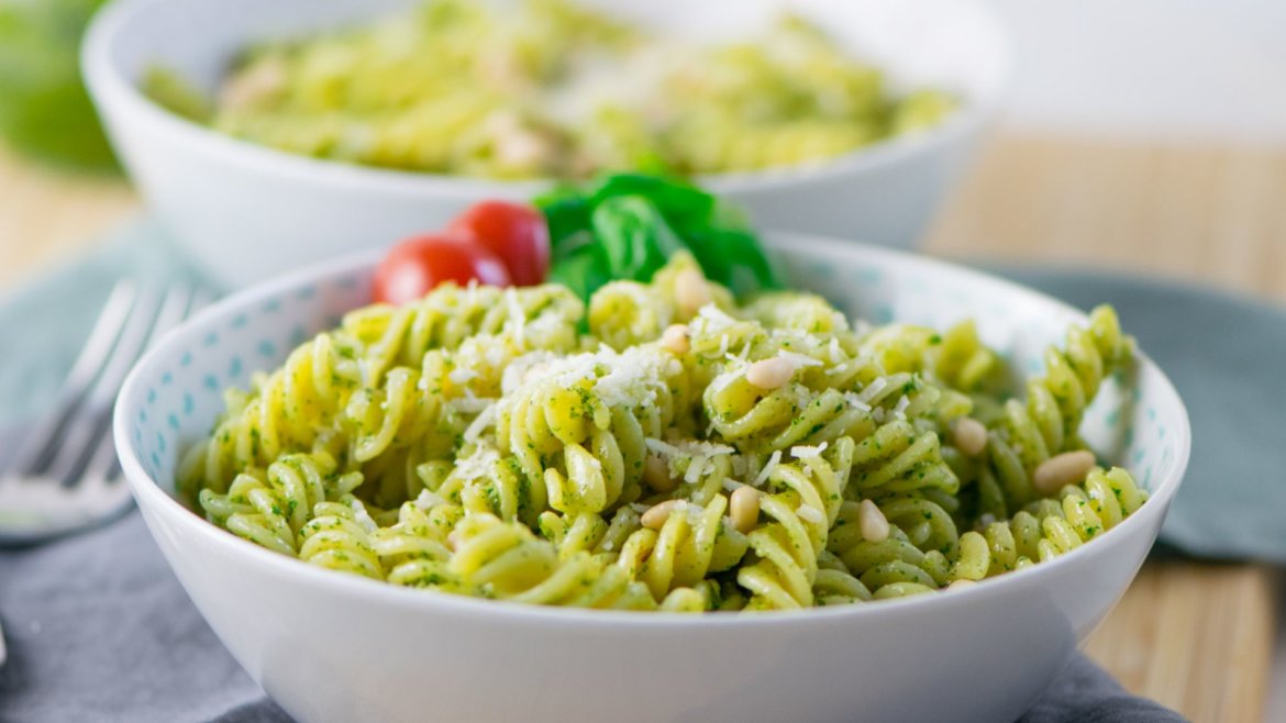 Köstliche Basilikum Pesto Pasta Mit Nur 4 Zutaten Mega Lecker And Einfach