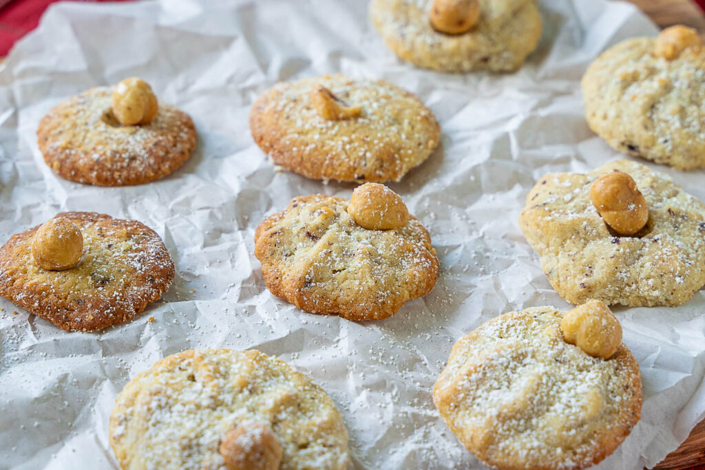 Nussplätzchen - köstliches Spritzgebäck - Einfach Malene