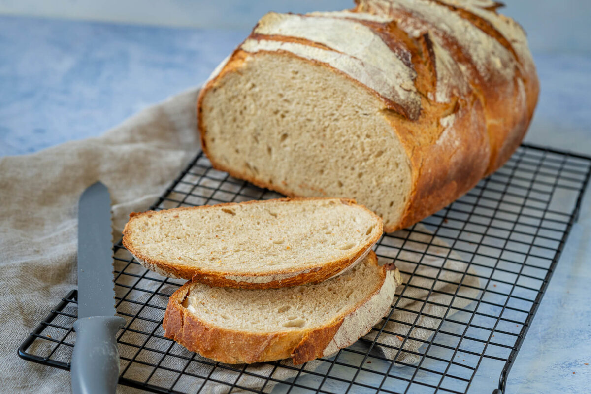 Joghurtkruste - Super einfaches Brot Rezept mit knuspriger Kruste ...