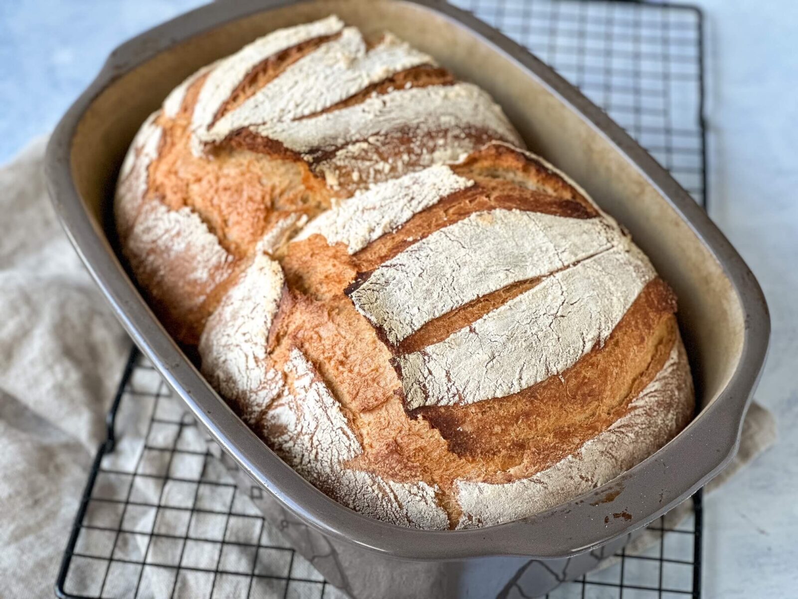 Joghurtkruste - Super einfaches Brot Rezept mit knuspriger Kruste ...
