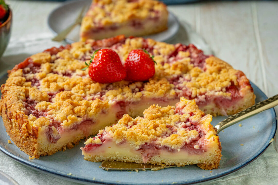 Erdbeer Streusel Kuchen